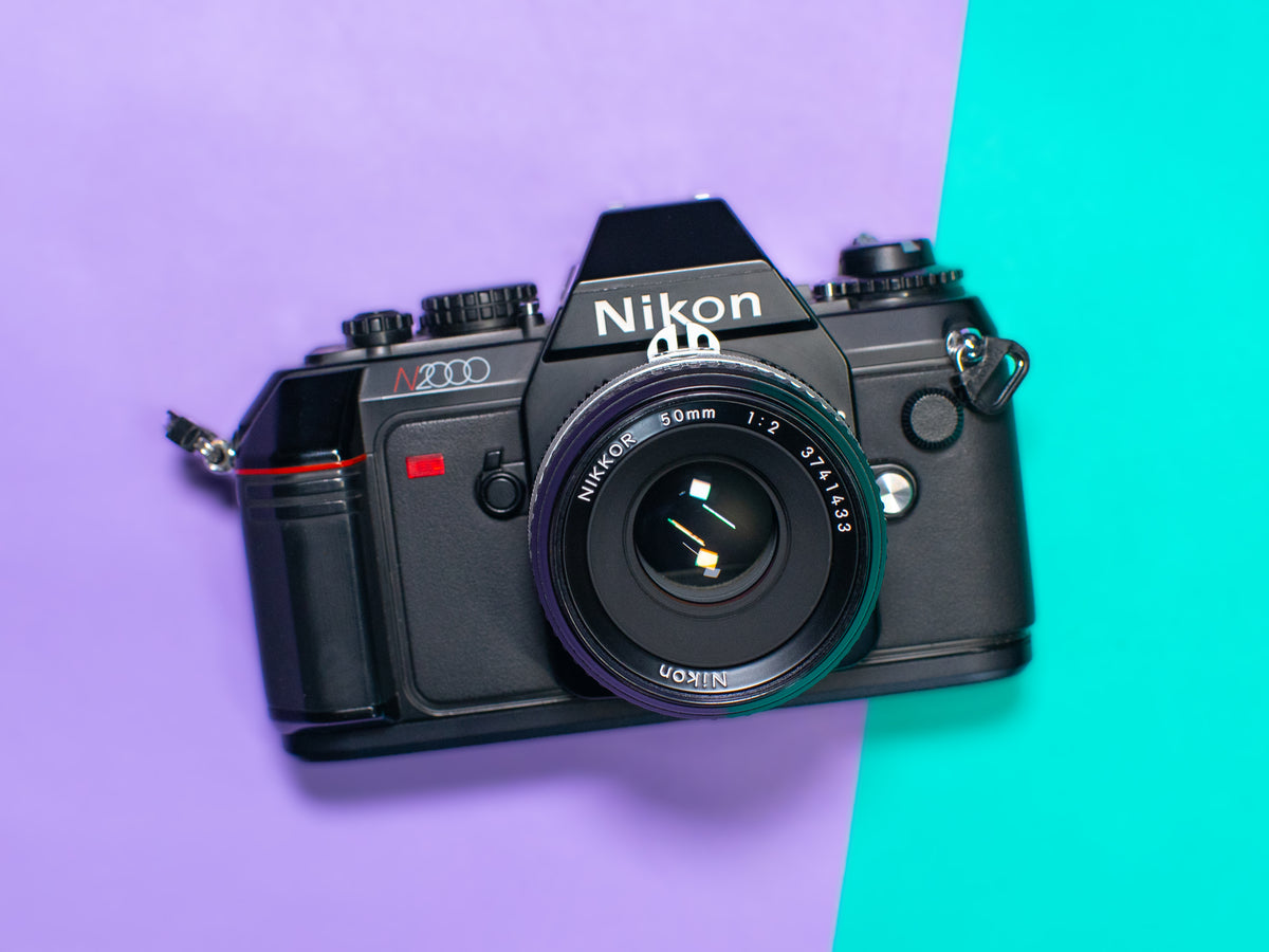 Nikon N2000 35mm Film Camera – Viejita Vintage