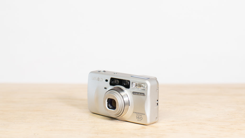 Minolta Freedom Zoom 160 Point and Shoot 35mm Film Camera – ViejitaVintage