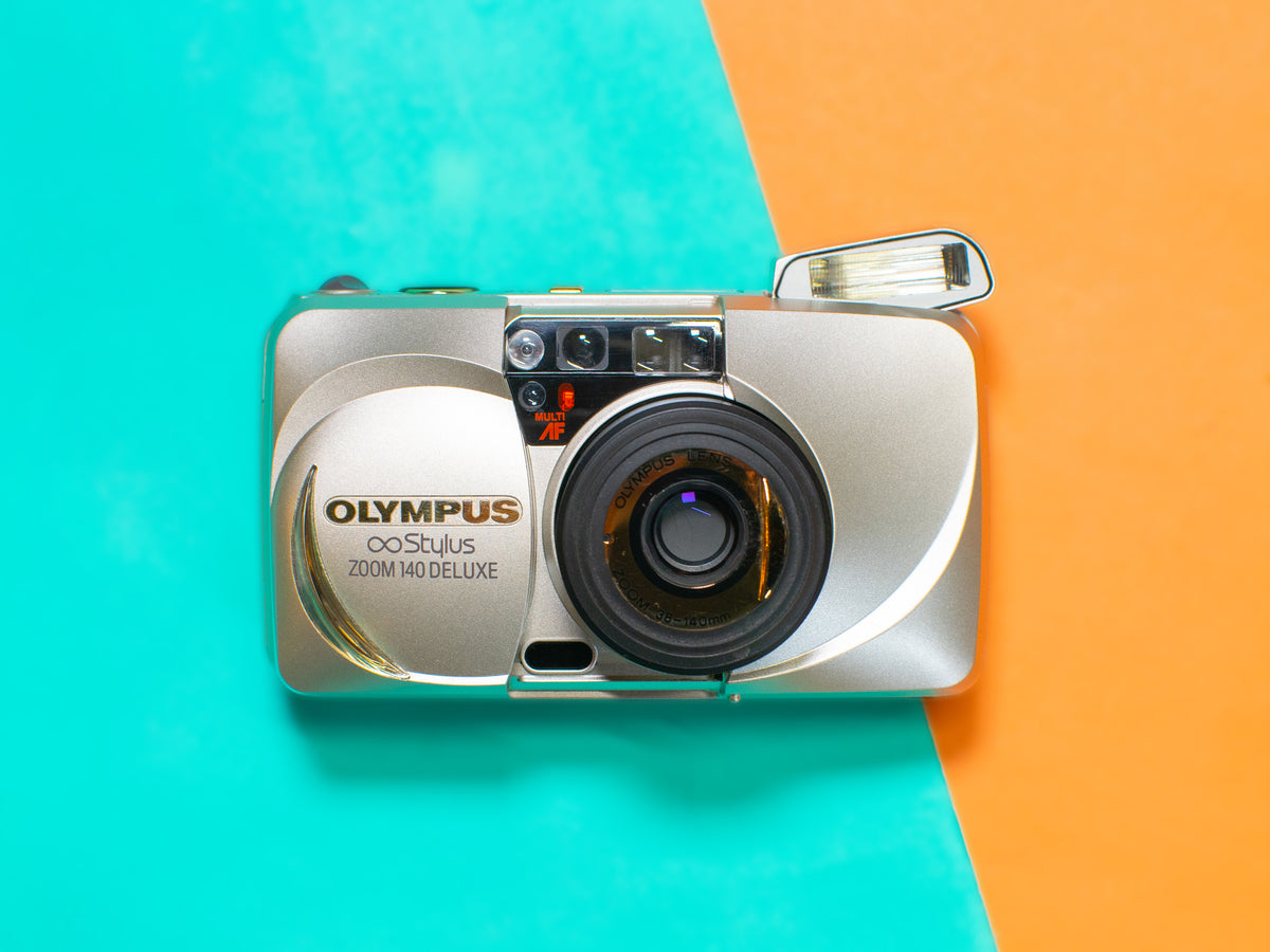 Olympus Infinity Stylus Zoom 140 Deluxe Point and Shoot 35mm Film Came ...